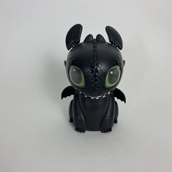 Toys | Interactive Toothlesshow To Train Your Dragonhatchimals Light ...